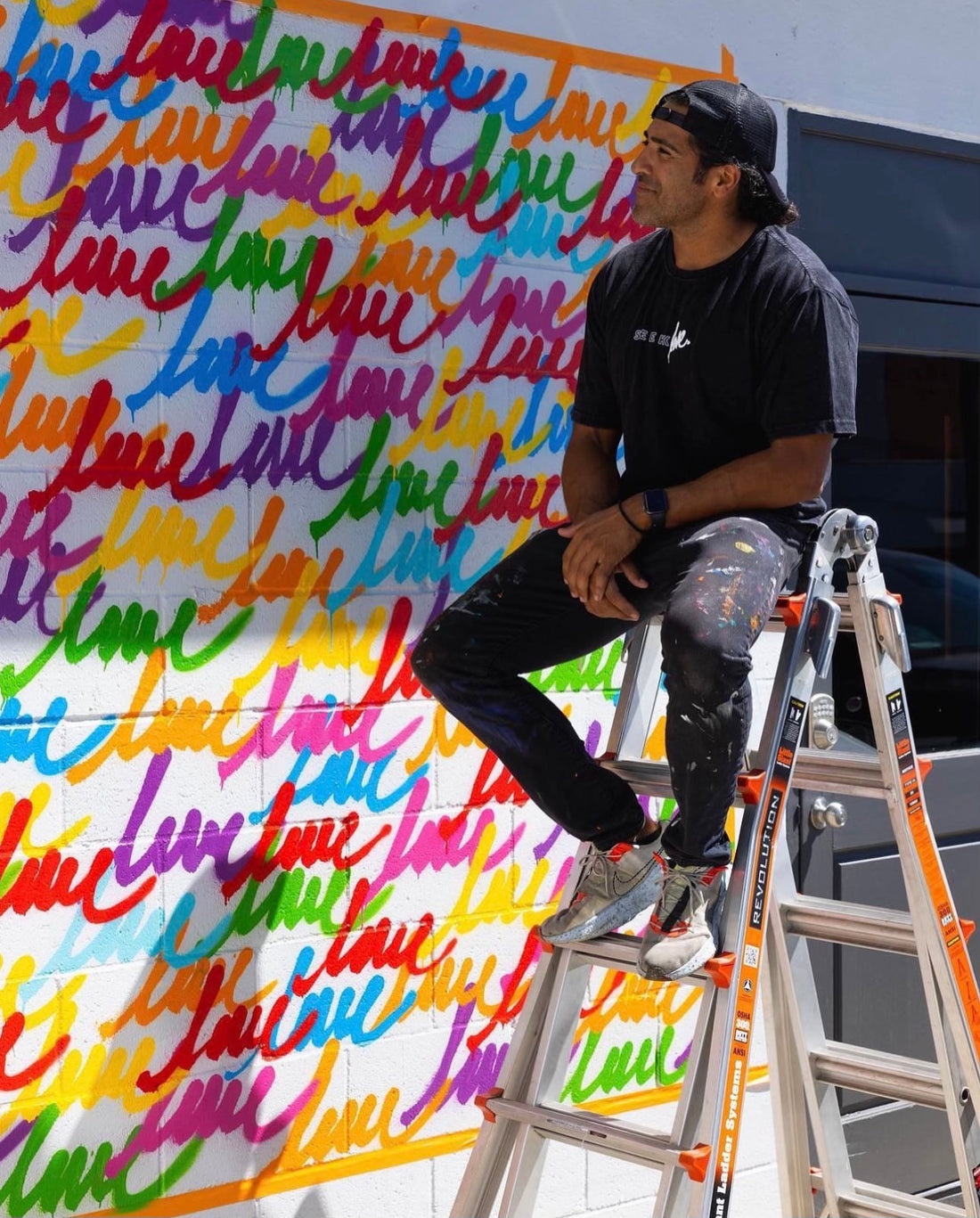 Public Art Projects | Ruben Rojas | Live Through Love